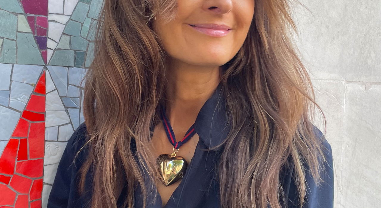 Embracing contrasts| A blend of delicate and bold with a playful touch ...